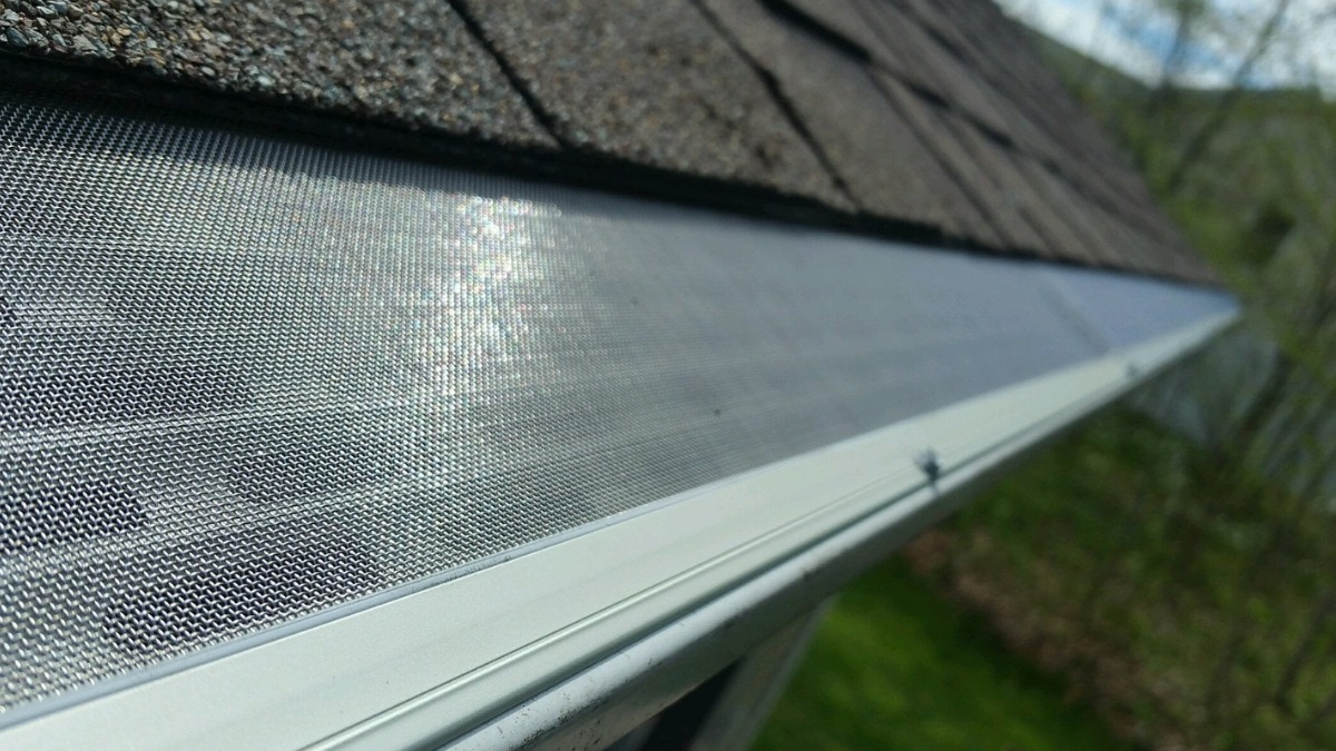 Gutter Screens System – Advanced Gutter Protection in Alberta and BC